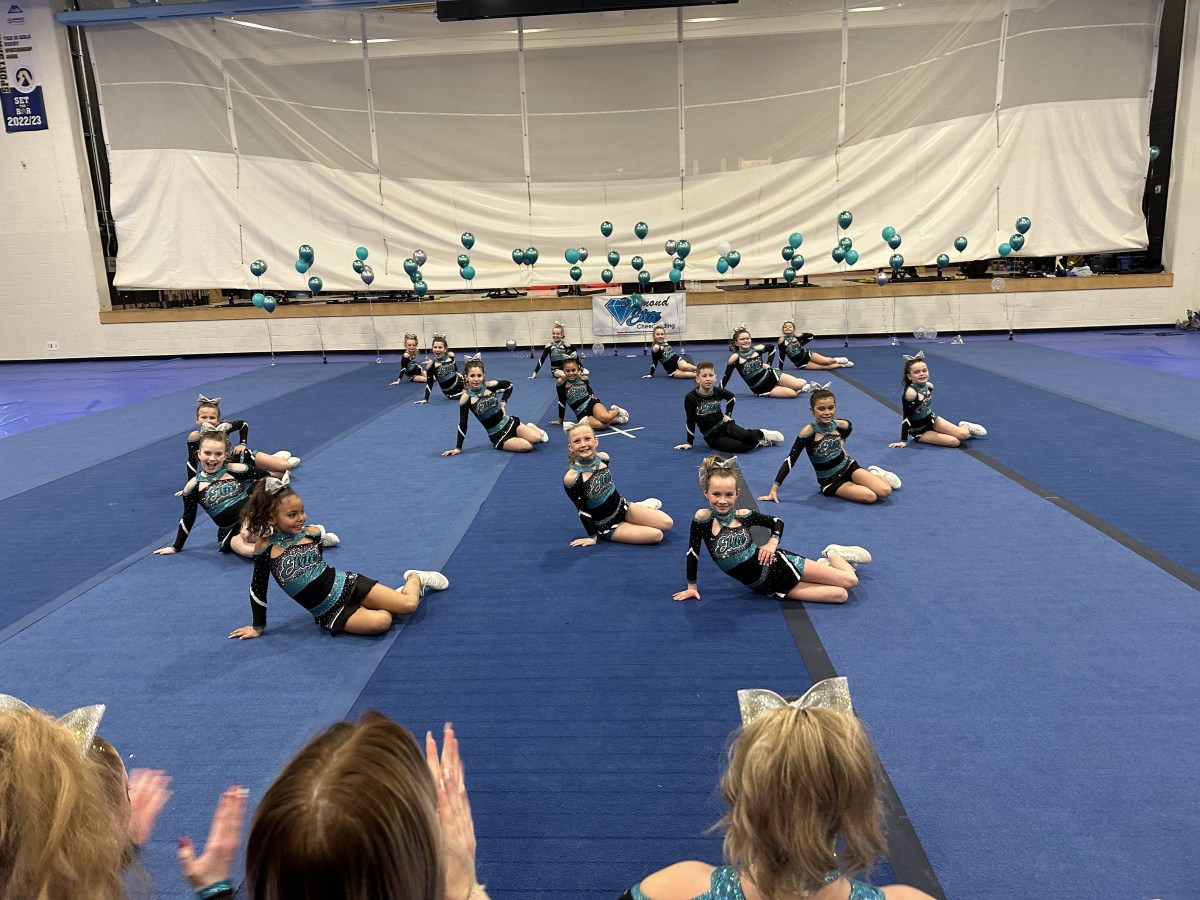 Returning Athletes – Season 12 at Diamond Elite Cheerleading